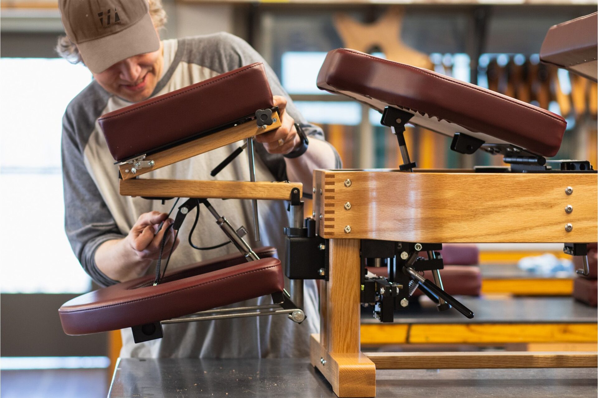 Stationary Chiropractic Tables | Thuli Tables